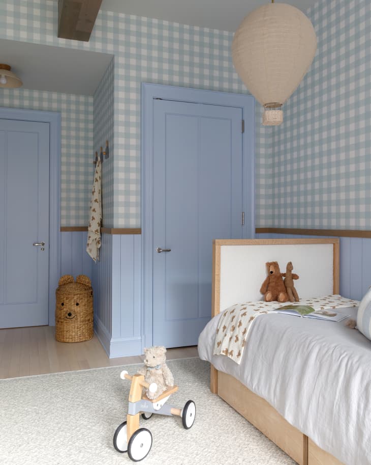 A Small NYC Beachy / Preppy Nursery (Photos) | Cubby