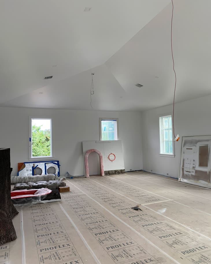 See the Life-Size Treehouse in These Kids’ Playroom — Photos | Cubby