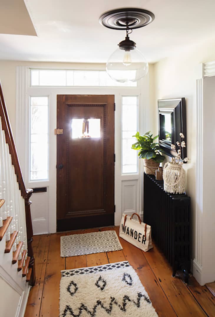 12 Functional & Organized Family Entry Spaces | Cubby