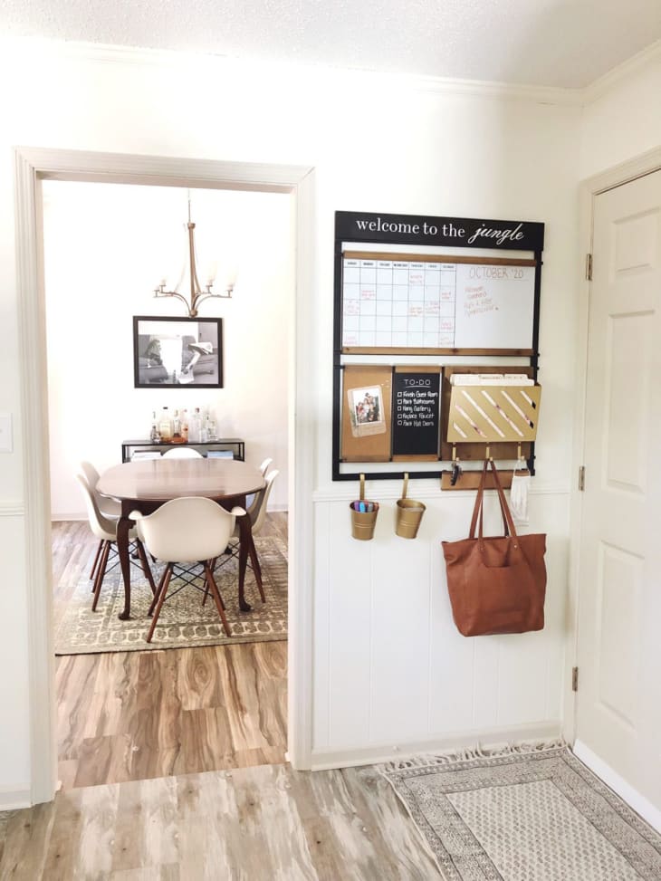 12 Functional & Organized Family Entry Spaces | Cubby