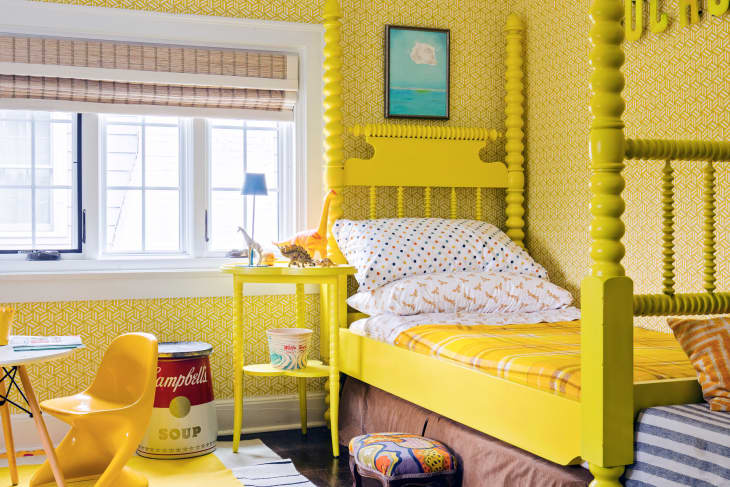 Before & After: A Sunny Yellow Bedroom That’s Sure to Make You Smile ...