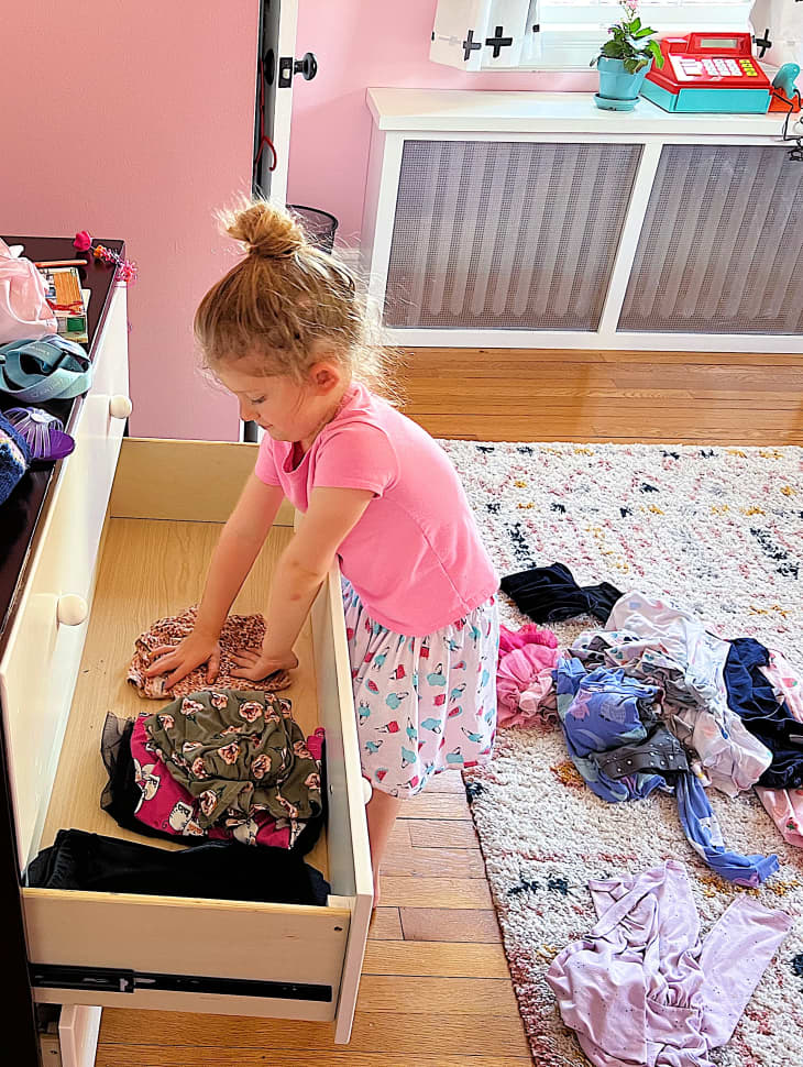 A Simple Tool That Helps Kids Put Away Their Own Laundry | Cubby