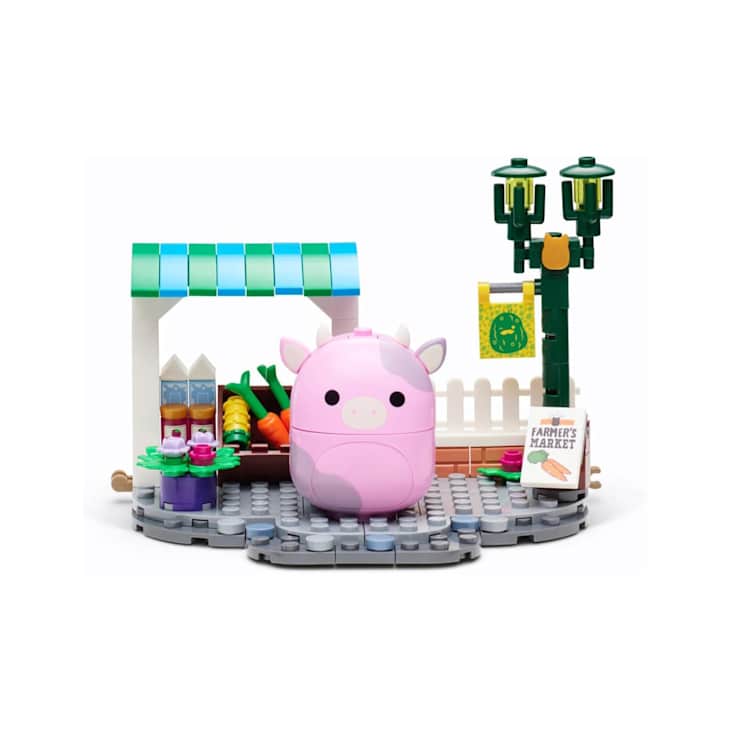 Squishmallow’s New BLDR Building Sets Work With LEGO | Cubby