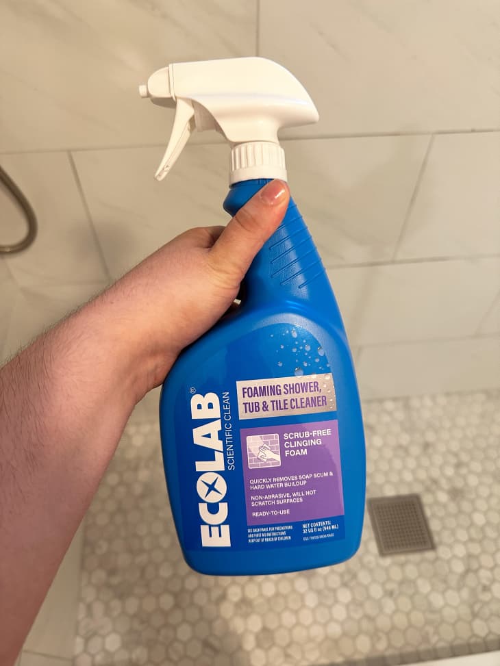ECOLAB's No Scrub Shower Cleaner is a Gamechanger | Apartment Therapy