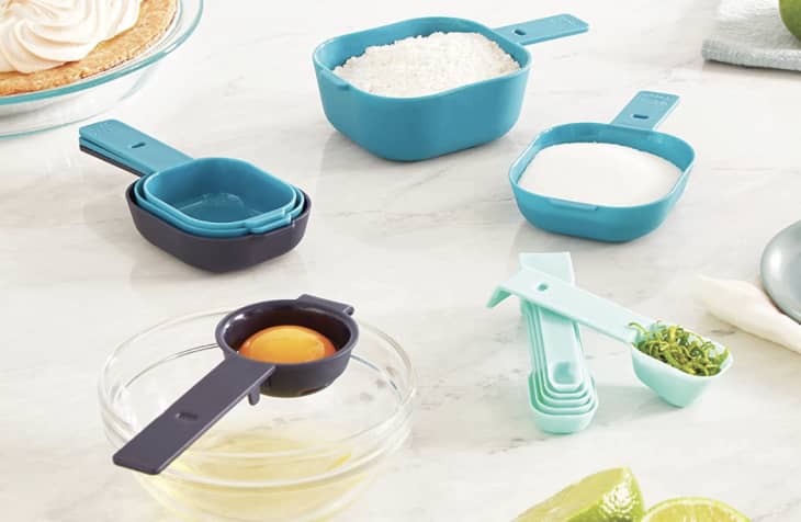 This 20-Piece Dash Measuring Set Streamlines Everyday Meal Prep | The ...