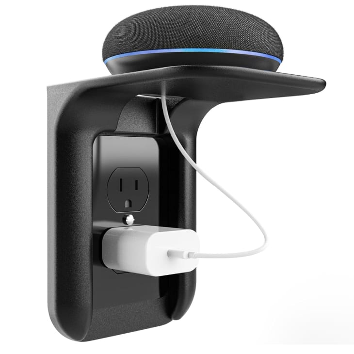 The WALI Outlet Shelf Is a Must for a Clutter-Free Tech Space ...
