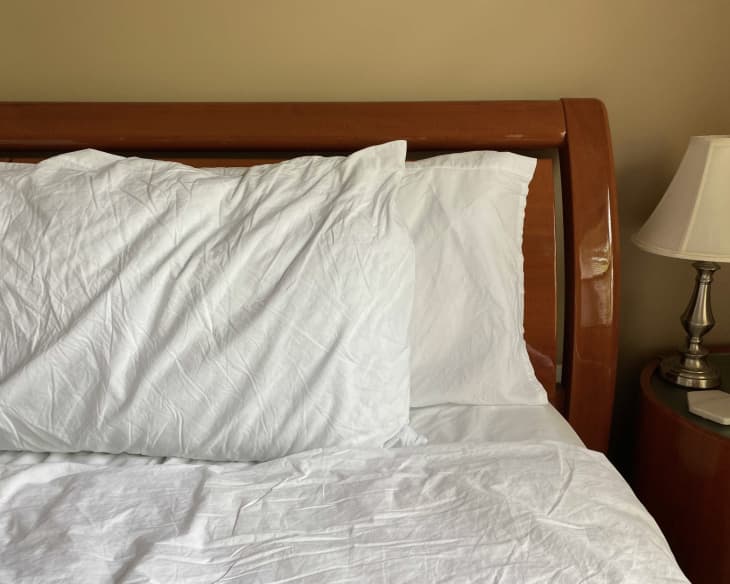 Brooklinen Organic Cotton Percale Sheet Set Review 2023 | Apartment Therapy