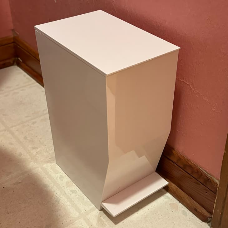 Yamazaki Tower Step Trash Can Review: I Tried It | Apartment Therapy