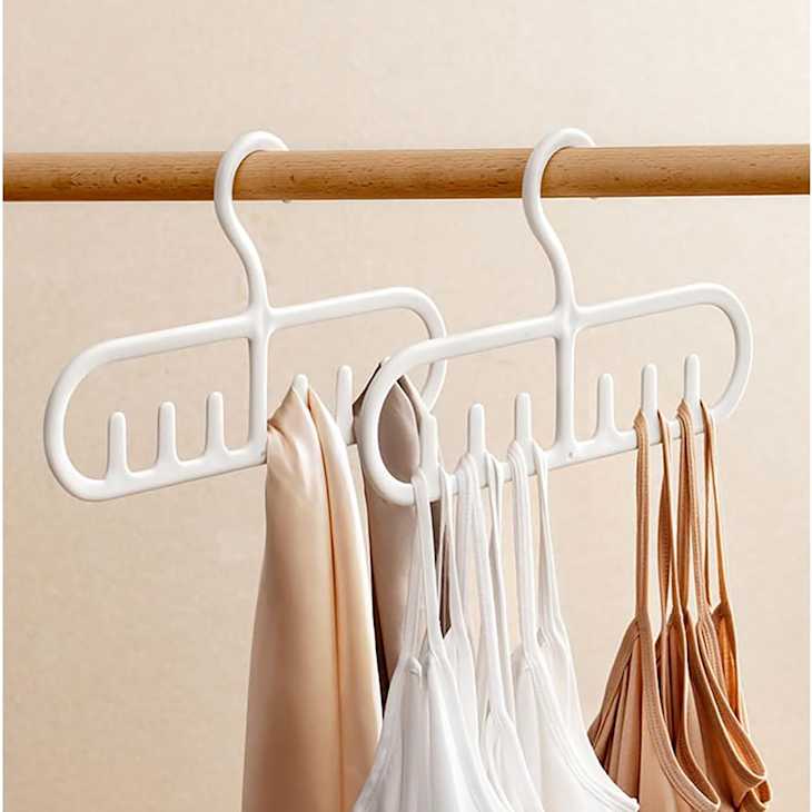Why You Need These Amazon Tank Top Hangers in Your Closet | Apartment ...