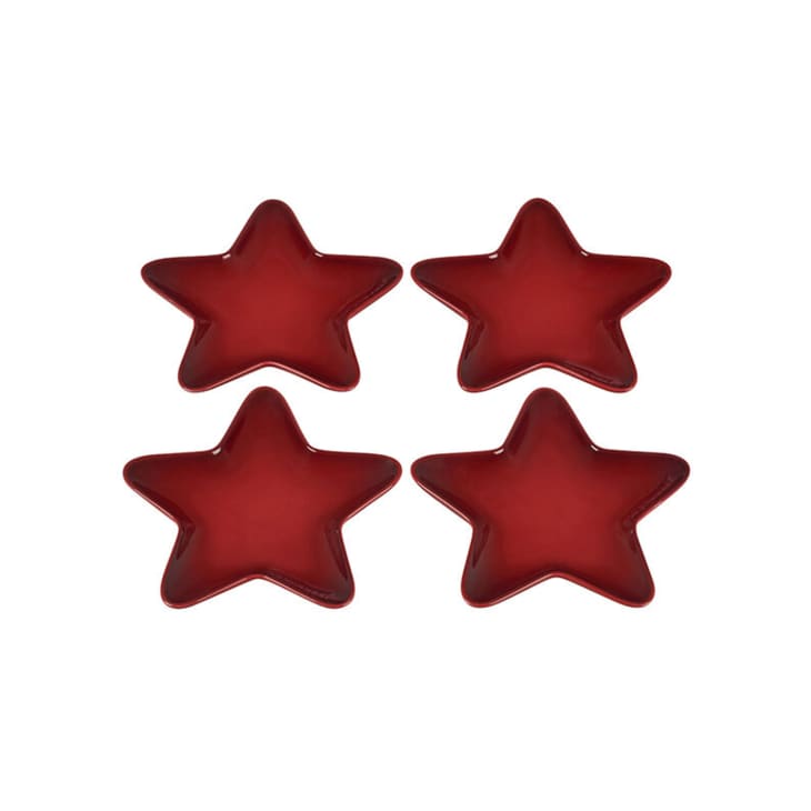 Le Creuset's Star-Shaped Plates Are a Must-Have for the Fourth of July ...