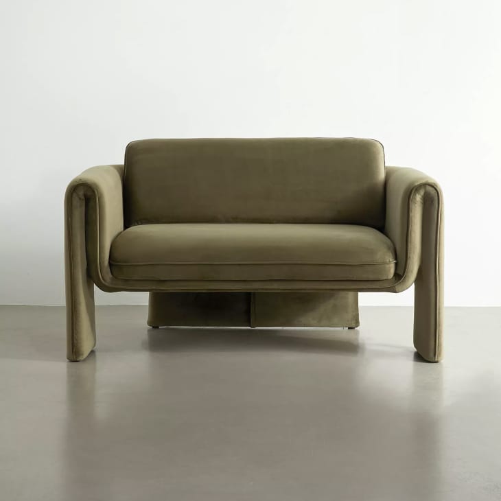 10 Best Settee Sofas for Small Spaces 2024 | Apartment Therapy