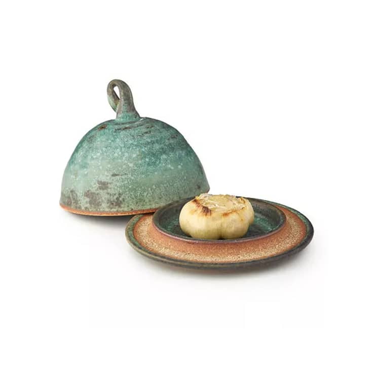 5 Best Garlic Roasters 2024: Ceramic, Cast Iron, Terracotta | The Kitchn