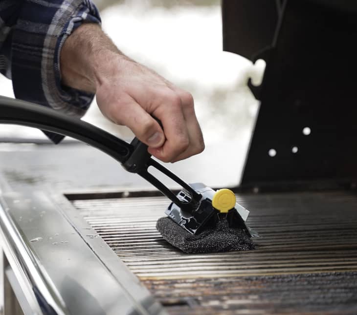 This Scrub Daddy Brush Is the Secret to a Spotless Grill (It's on Sale ...