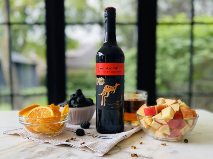 2 Easy, Affordable Sangria Recipes for Summer Entertaining | The Kitchn