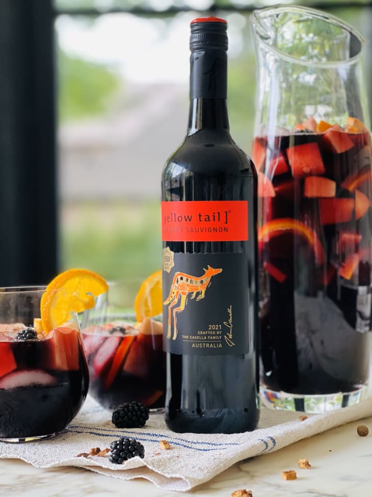 2 Easy, Affordable Sangria Recipes for Summer Entertaining | The Kitchn