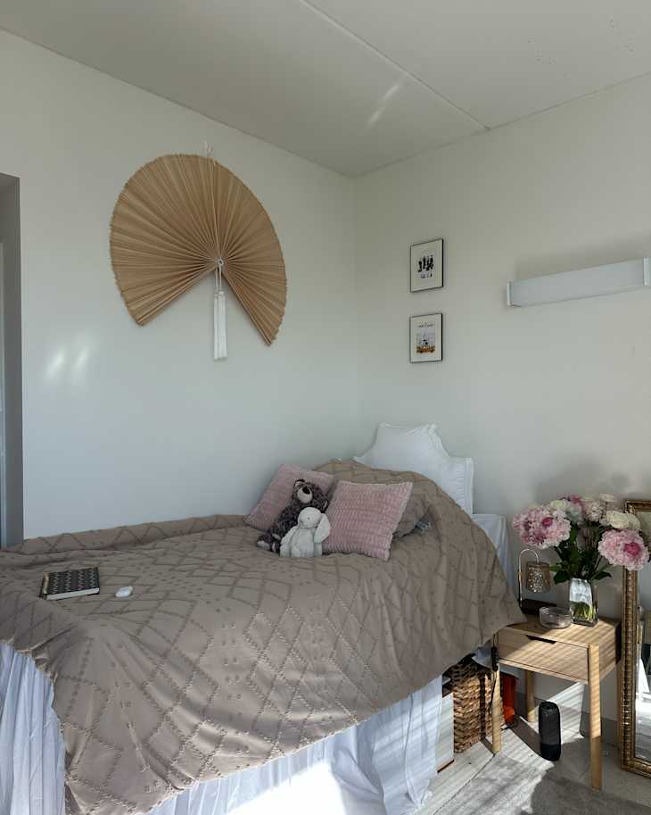This Fordham University Freshman’s Dorm Has the Best NYC Views | Dorm ...