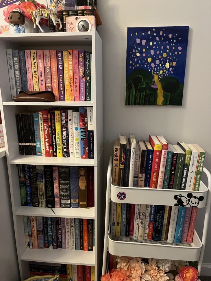 Tour This Book-Lover's Pink, Whimsical College Bedroom | Dorm Therapy