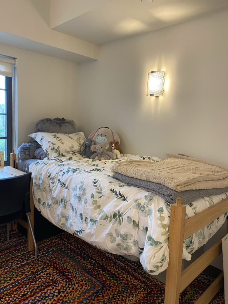 Tour the Marist College Apartment That Went Viral on TikTok | Dorm Therapy