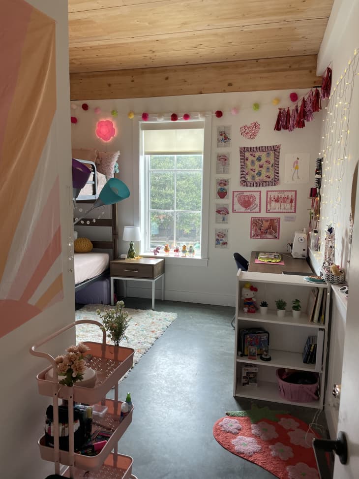Tour This SCAD Senior's Colorful, Fashion-Forward Apartment | Dorm Therapy