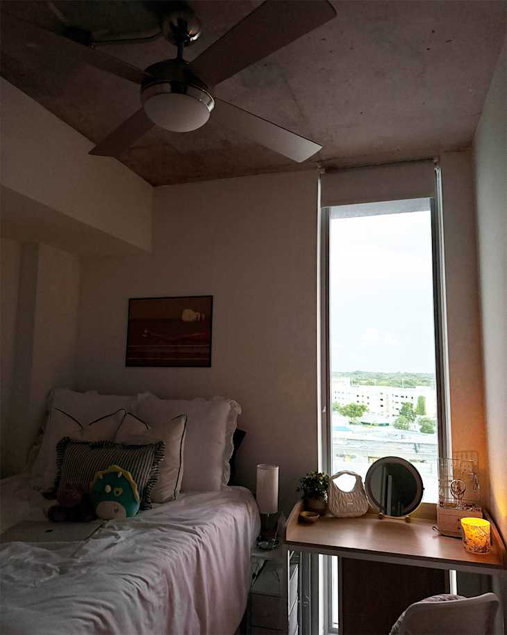 See This University of Miami Cheerleader’s “Cozy” & “Bright” Room ...