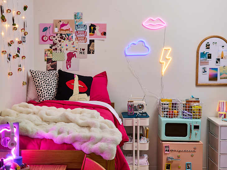 What to Bring to a College Bed to Make It Super Comfortable | Dorm Therapy