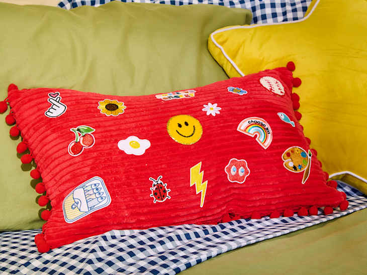 “Varsity Whimsy” Is the Magical 2026 Dorm Decor Trend | Dorm Therapy