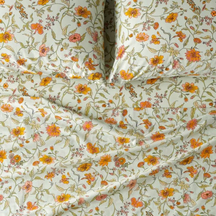 7 Home Decor Ideas Based on Sabrina Carpenter’s "Espresso" | Apartment ...