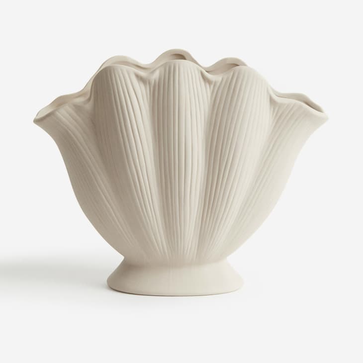 9 Coastal Grandmother Decor Products Under $40 Each | Dorm Therapy