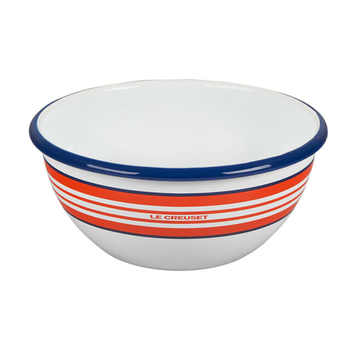 Best Outdoor Dinnerware: Le Creuset's Everyday Enamel Collection on ...