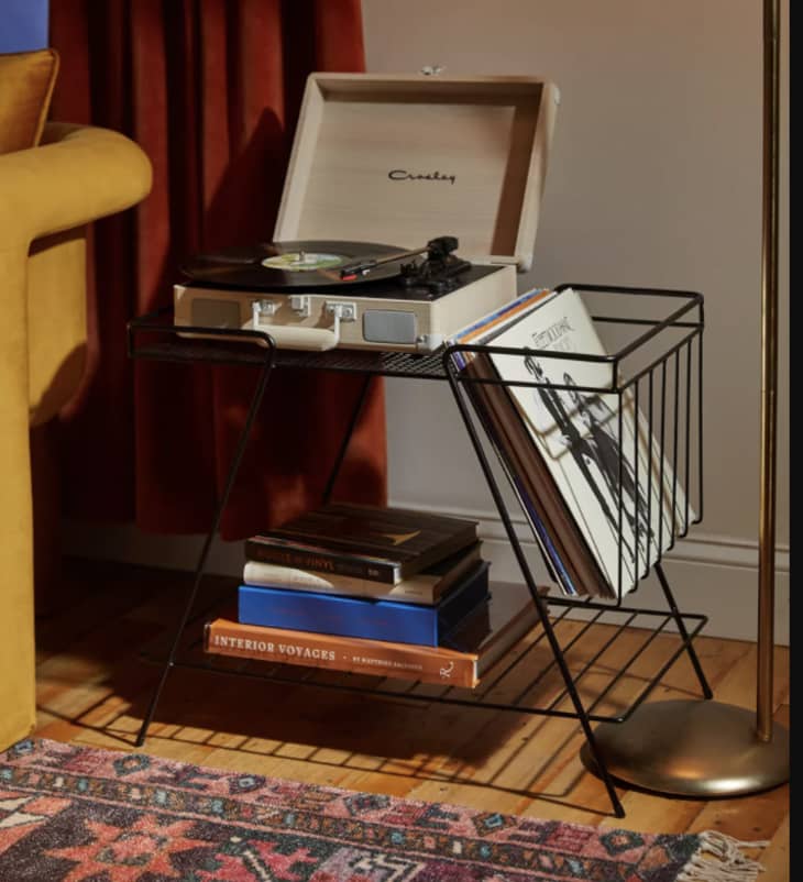 Maximize Your Small Space with These Stylish Urban Outfitters Finds ...