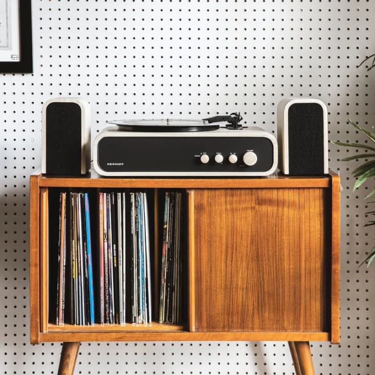 12 Stylish Record Players We Love 2023: Crosley, Victrola ...