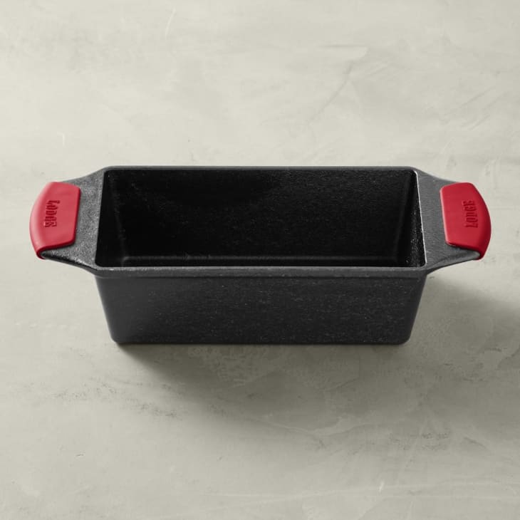 Lodge Launches Bakeware Collection at Williams Sonoma | Apartment Therapy