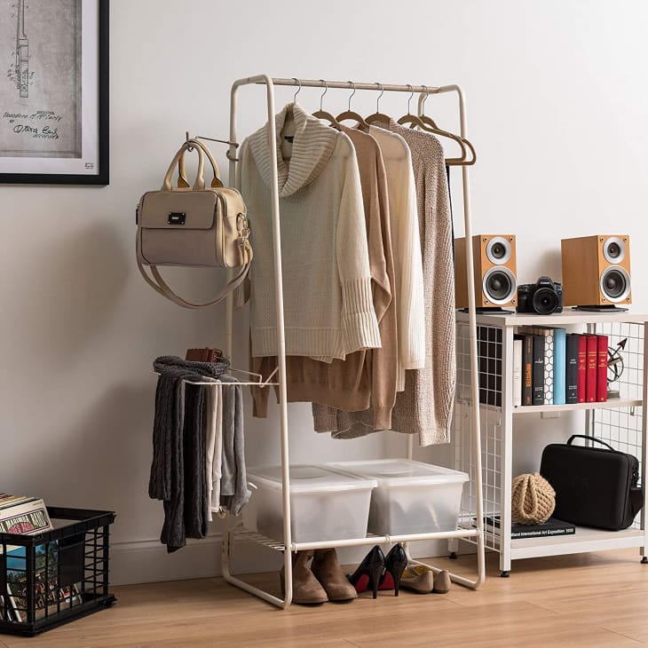 5 Ways To Make Your Guest Room Feel Like a Hotel | Apartment Therapy