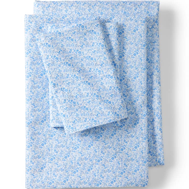 What Is a Ditsy Print, and Why Is It Everywhere? | Apartment Therapy