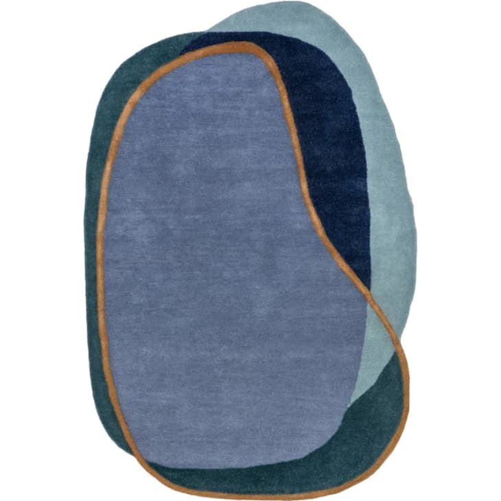 9 Best Uniquely Shaped Rugs 2024 | Apartment Therapy