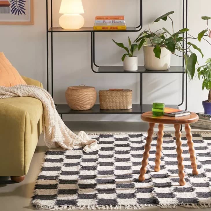 10 Best Dorm Firnds from Urban Outfitters’ UO Haul Sale 2025 | Dorm Therapy