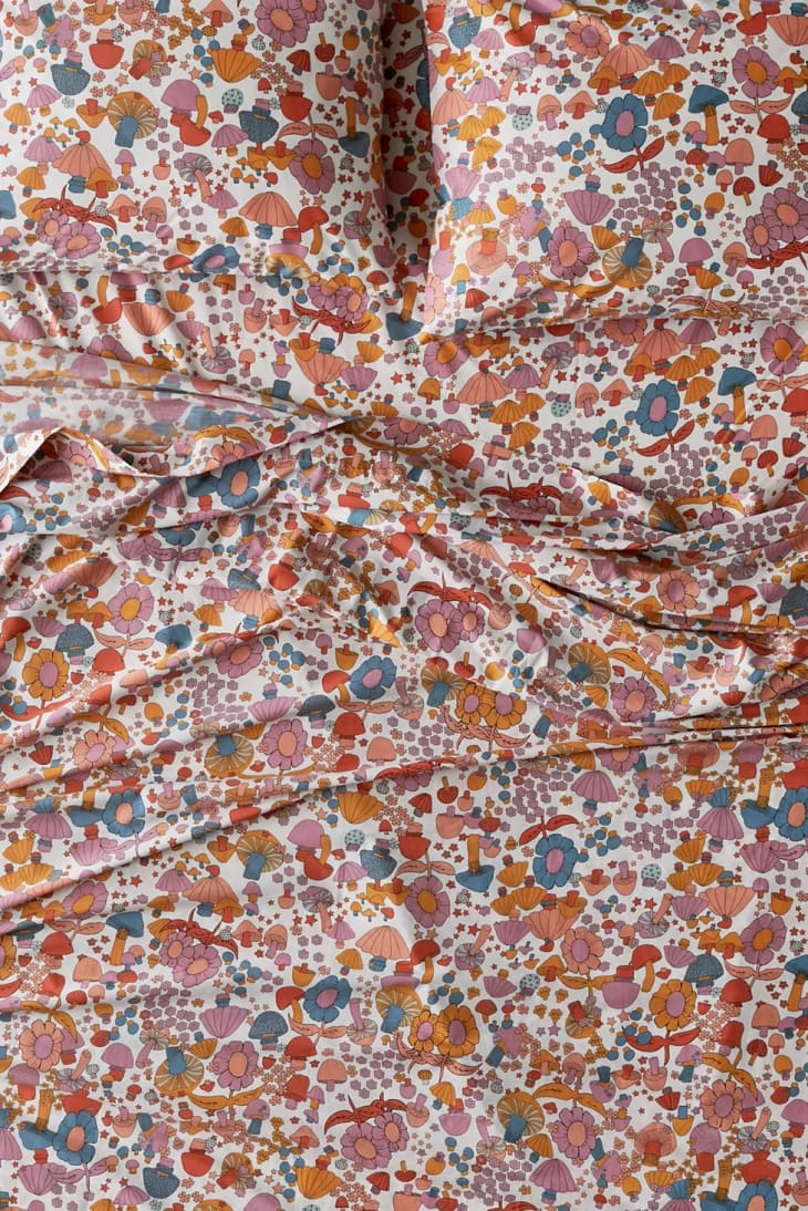 What Is a Ditsy Print, and Why Is It Everywhere? | Apartment Therapy