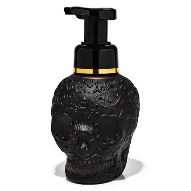 Bath & Body Works Halloween Collection 2023: Candles, Candle Holders ...