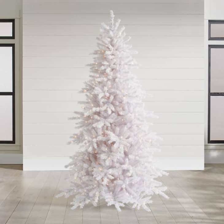 16 White Christmas Tree Ideas - Light, Bright Christmas Decor ...