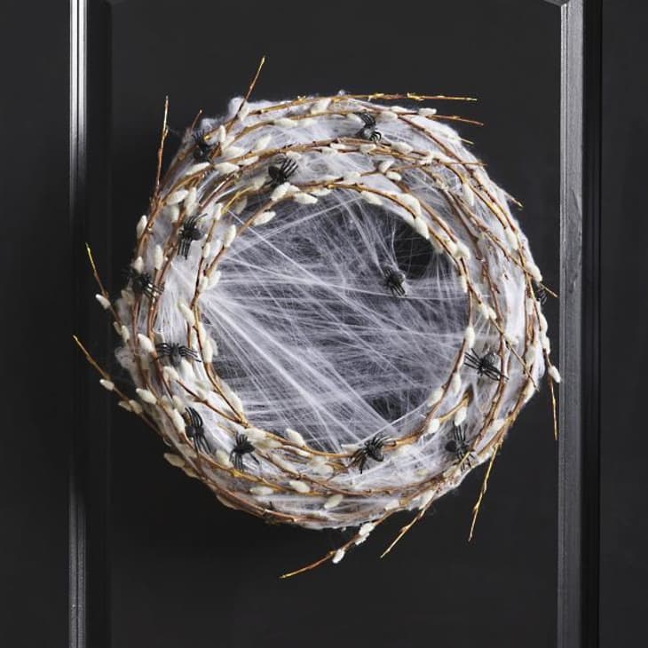 10 Wickedly Chic Halloween Wreaths We Love 2022 | Apartment Therapy
