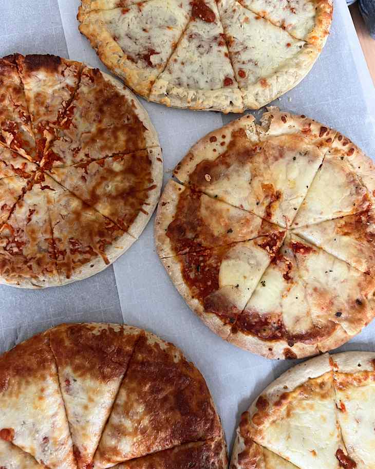 5 Best Cheap Grocery Store Frozen Pizzas Ranked Apartment Therapy
