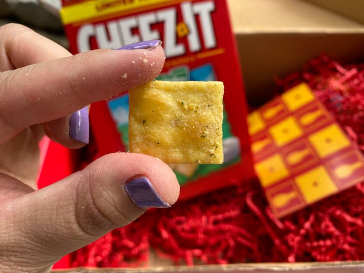 Cheez-Its Newest Flavor Is 100x Better Than the Original | Apartment ...