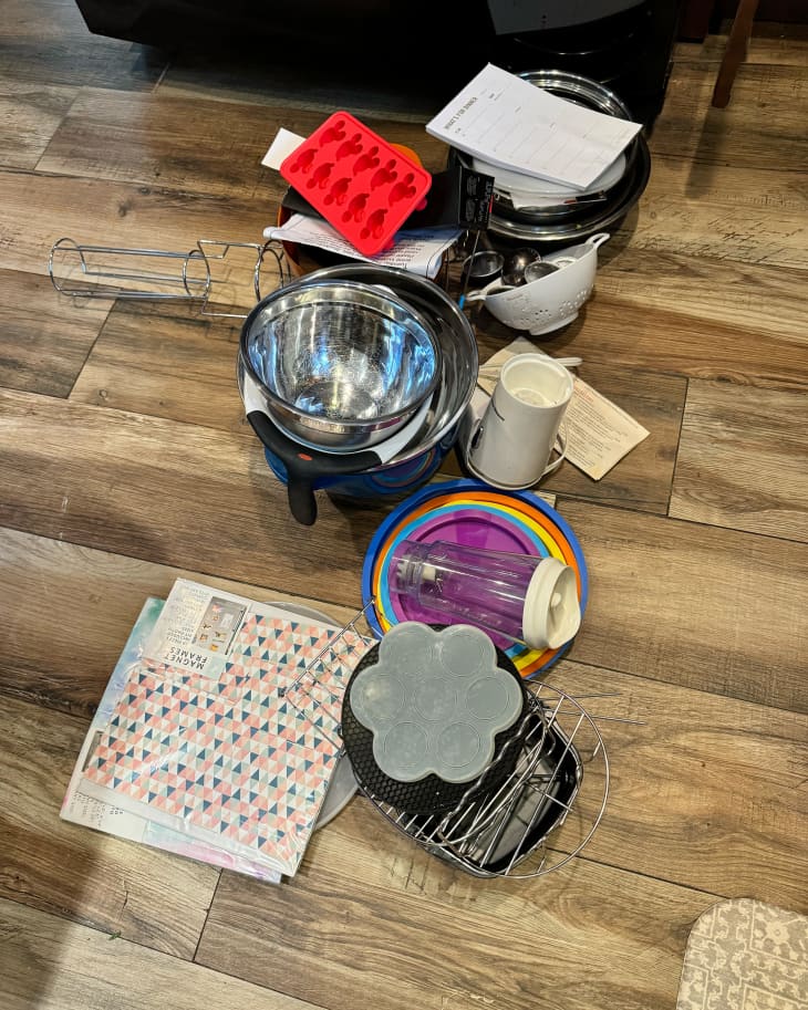 I Tried the "27 Fling Boogie" Rule to Declutter My Kitchen Cabinets ...