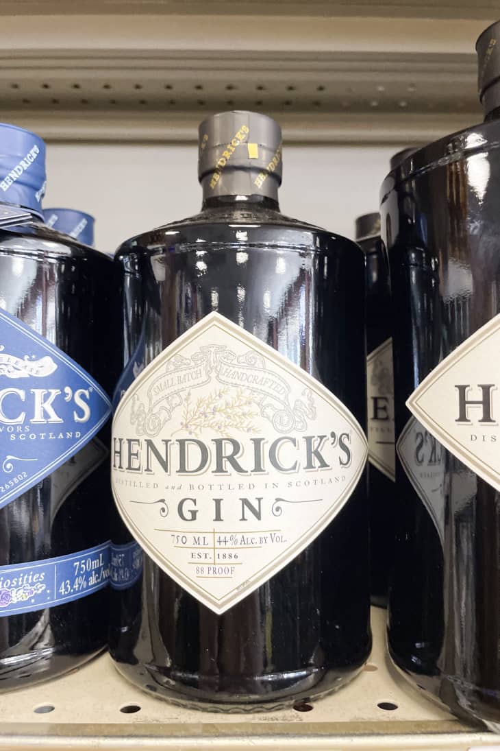 Best Gin for a Gin and Tonic, According to Bartenders | Apartment Therapy