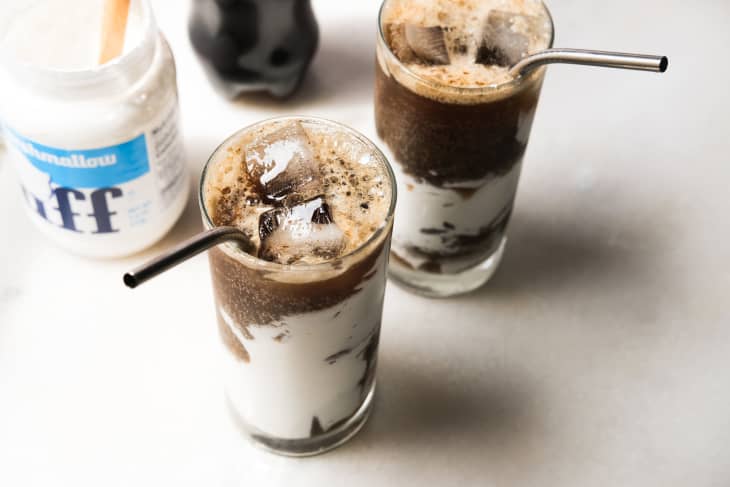 This "Fluffy Coke" Trick is the Only Way I'm Drinking Soda All Summer ...