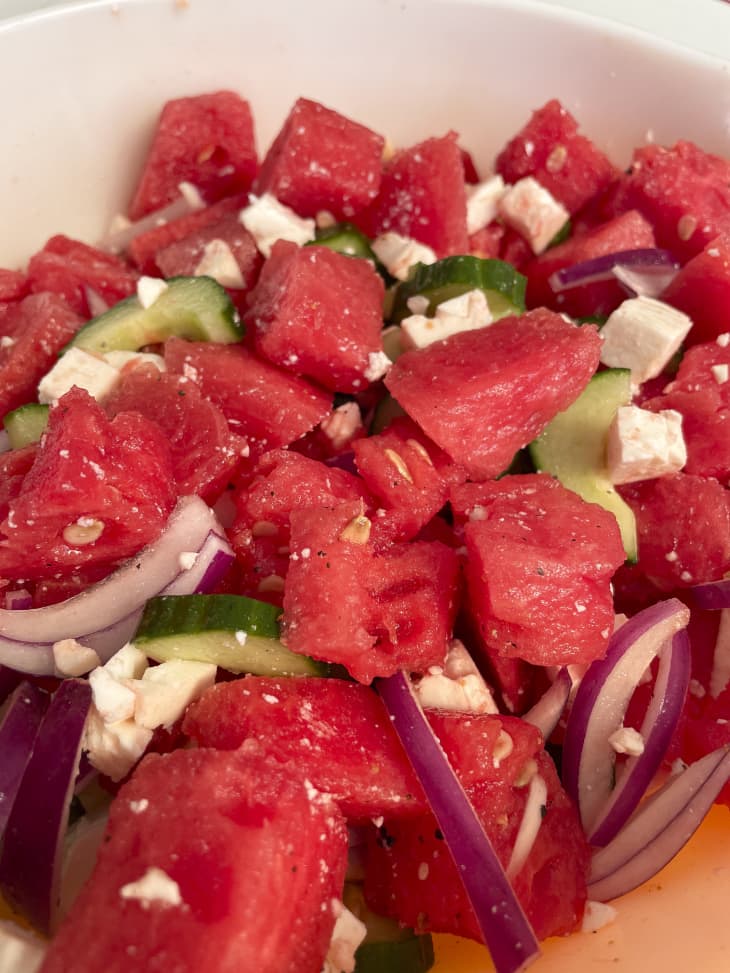 The “Two-Finger” Rule Farmers Swear by to Pick the Best Watermelon ...