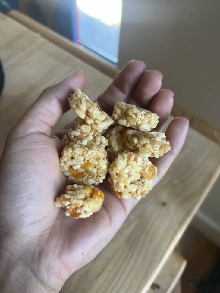 The New $3 Trader Joe’s Snack Tastes Like My Favorite Dessert | The Kitchn
