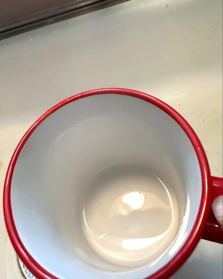 The Brilliant $1 Way I Clean My Stained Coffee Mugs (It's So Effective ...