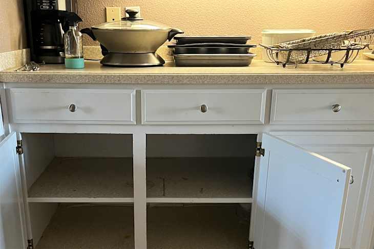 I Tried the "House Hushing" Decluttering Method in My Kitchen ...