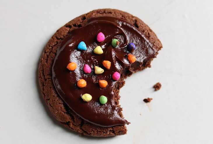 We Tried the Broma Bakery Cosmic Cookies | The Kitchn